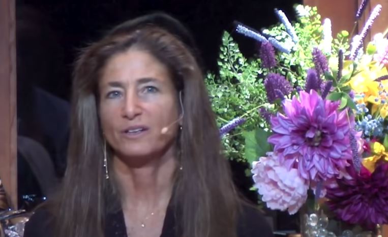 Tara Brach ⏐ Listening is letting go our own agenda and making place ...